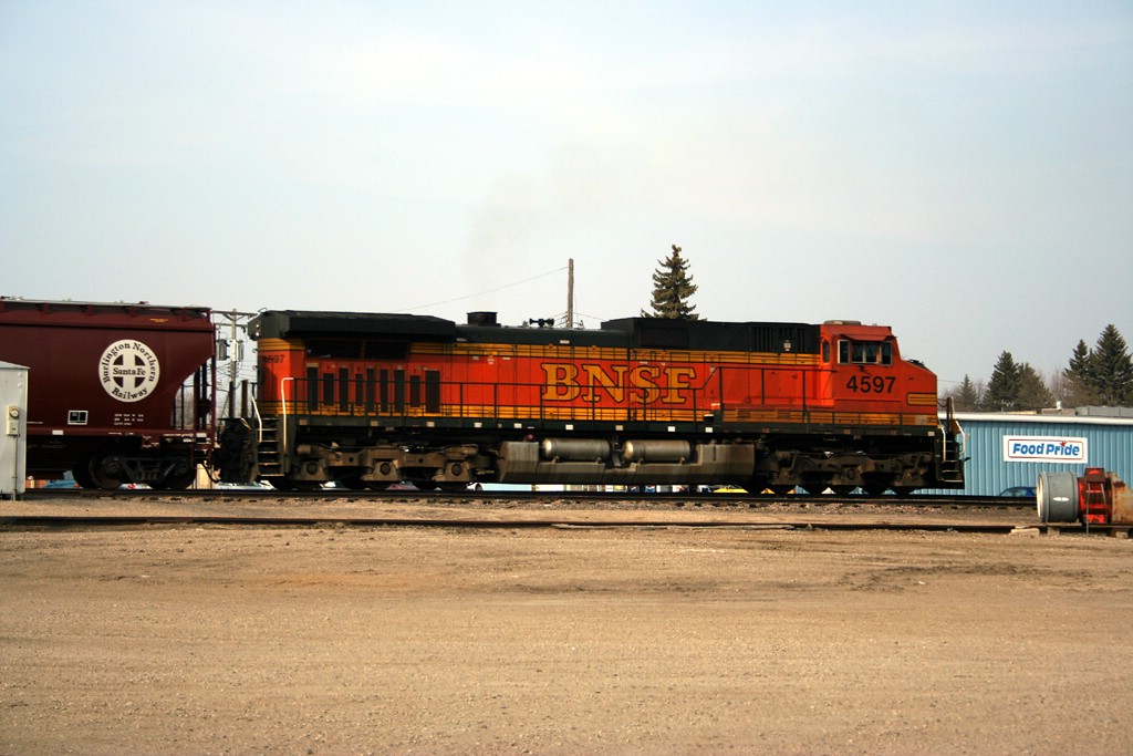 BNSF 4597 DPU